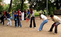 Del juego popular al día del mozo