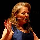 Anne Germain responde a las críticas sobre su espectáculo «Más allá de ...