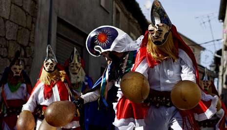 Verín y Xinzo desplegaron la esencia del entroido
