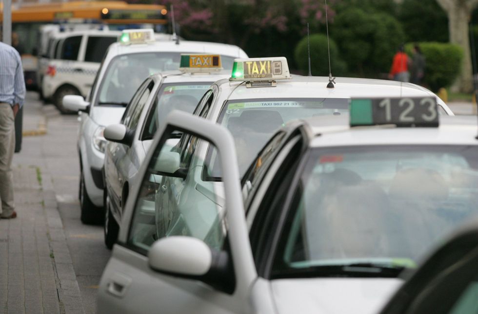 El kilómetro nocturno del taxi en Lugo, entre los más caros del país