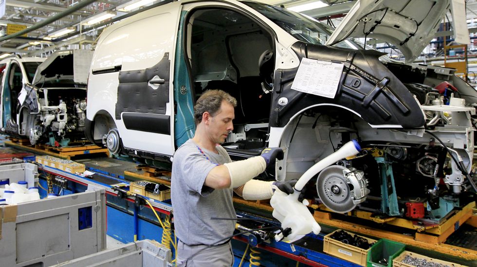 PSA unifica bajo la dirección de Vigo sus fábricas de España y Portugal