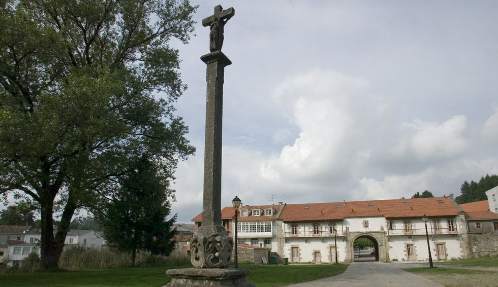 Rescatan los documentos de la extinta botica del monasterio