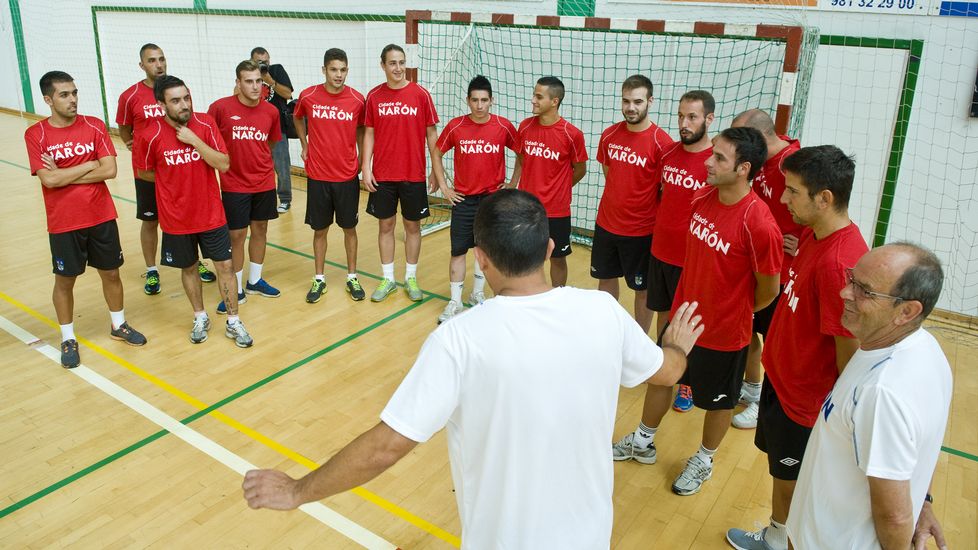 El Cidade de Narón ya prepara su debut en la Segunda División