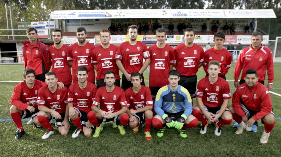 La casaca roja reluce en A Trinidade