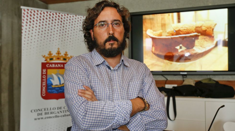 El vigués Rafael Quintía gana el Premio Ramón Piñeiro de Ensayo 2016