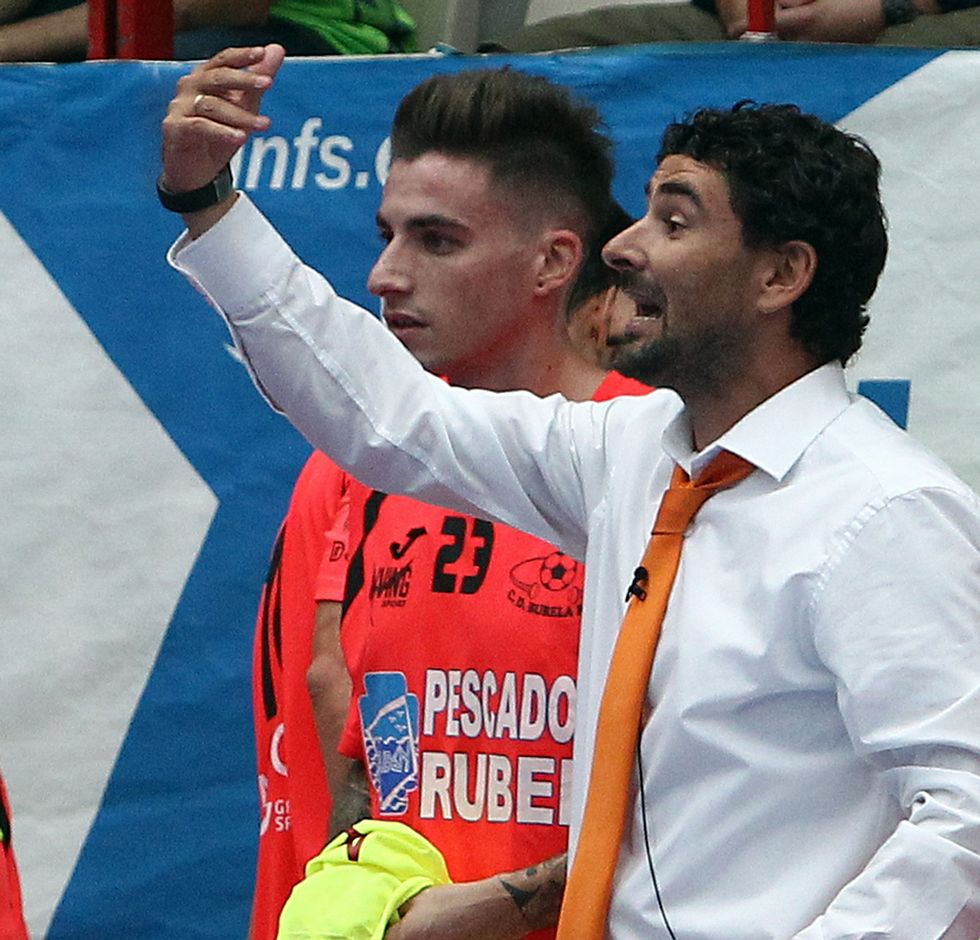 El Burela hace oficial la renuncia de Daniel Ibañes a final de temporada