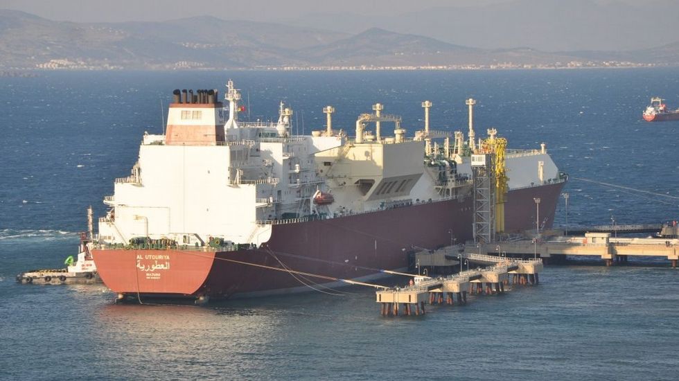 Reganosa subraya su versatilidad al recibir su mayor barco gasero