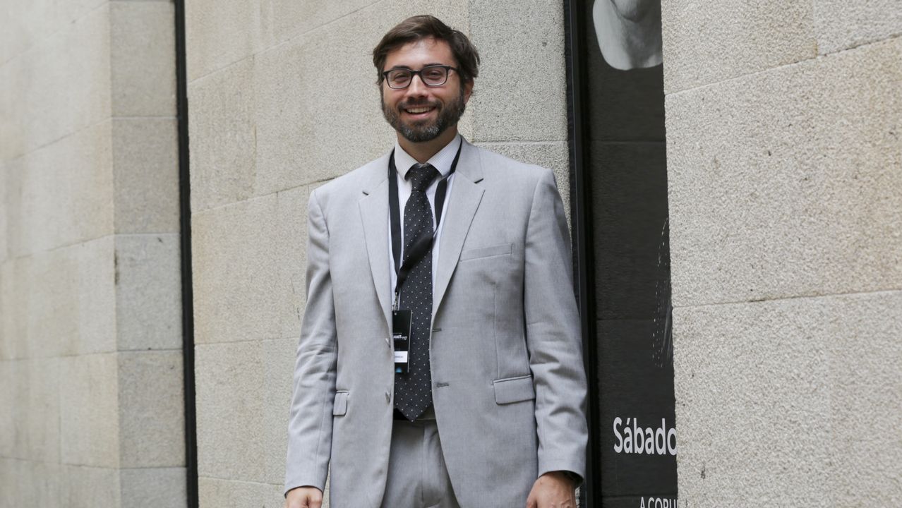 Richard A. Bonneau: «Muchos países ocultan que tienen ejércitos para ...