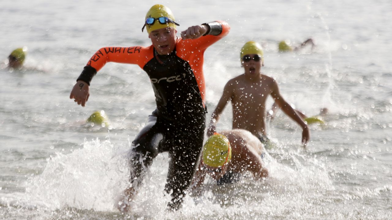 Jacobo Blanco y Paula Otero se llevan el Desafío Winnerman en la playa ...