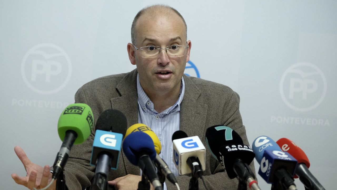 Miguel Tellado, del PP: «Galicia necesita máis PSdeG e menos En Marea»