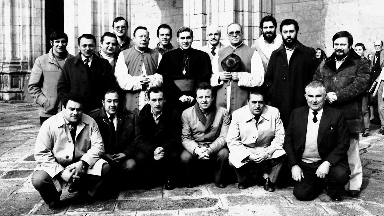 Toma de posesión de José Ferro como canónigo catedralicio, en 1981