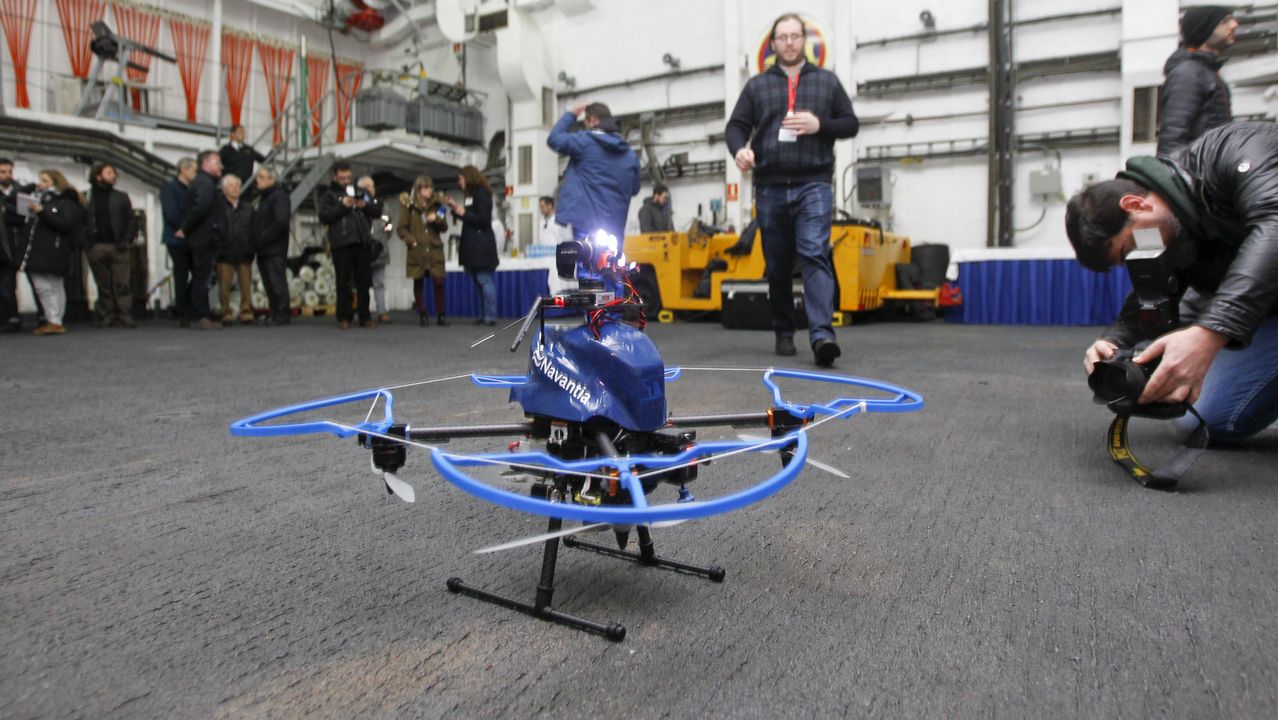 Navantia comienza a usar drones en el astillero de Ferrol