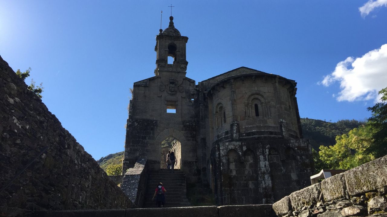 Encuentro con la historia en el monasterio