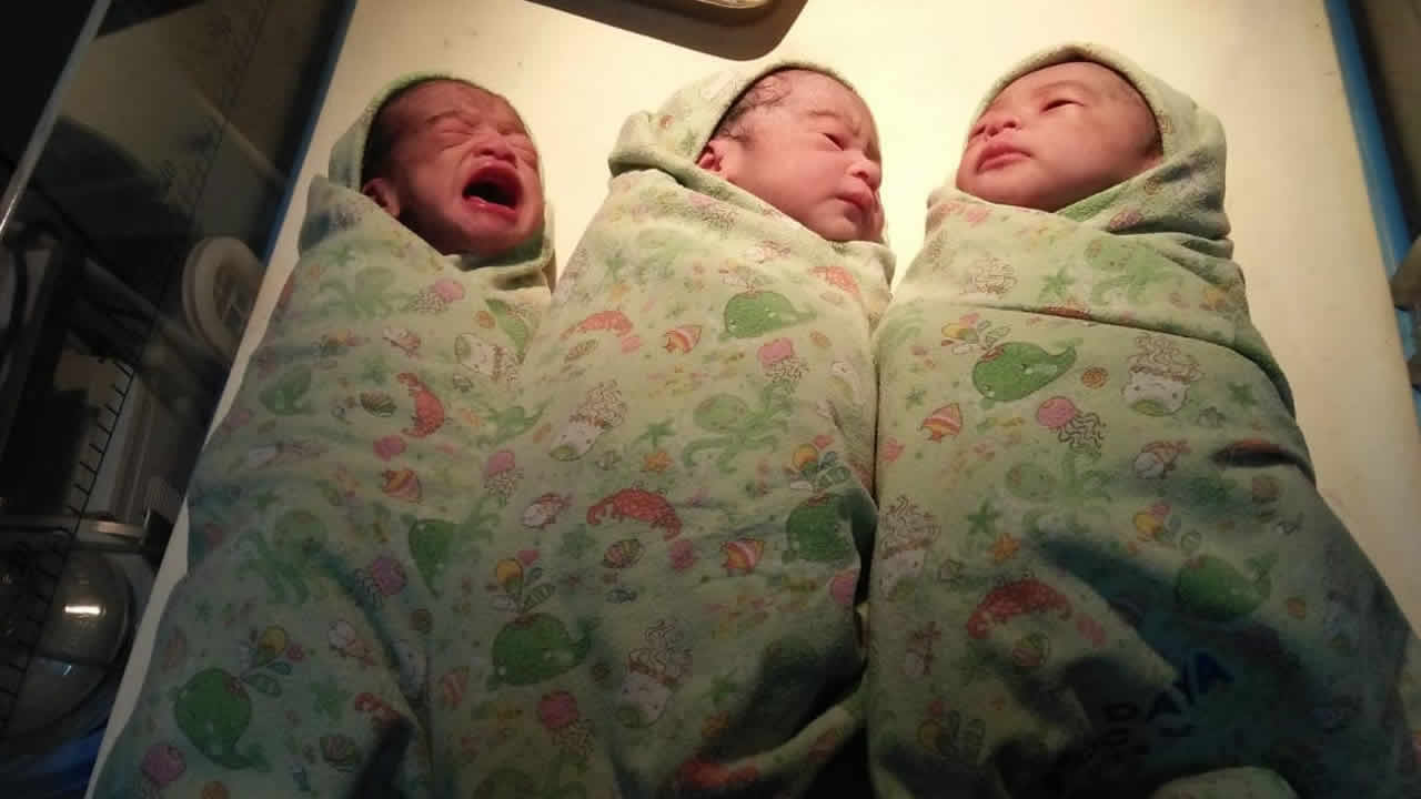 Los trillizos milagro que sobrevivieron al terremoto