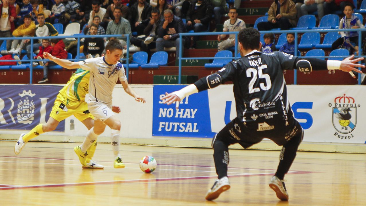 Adri, Jesulito y Rubi López, bajas en O Parrulo