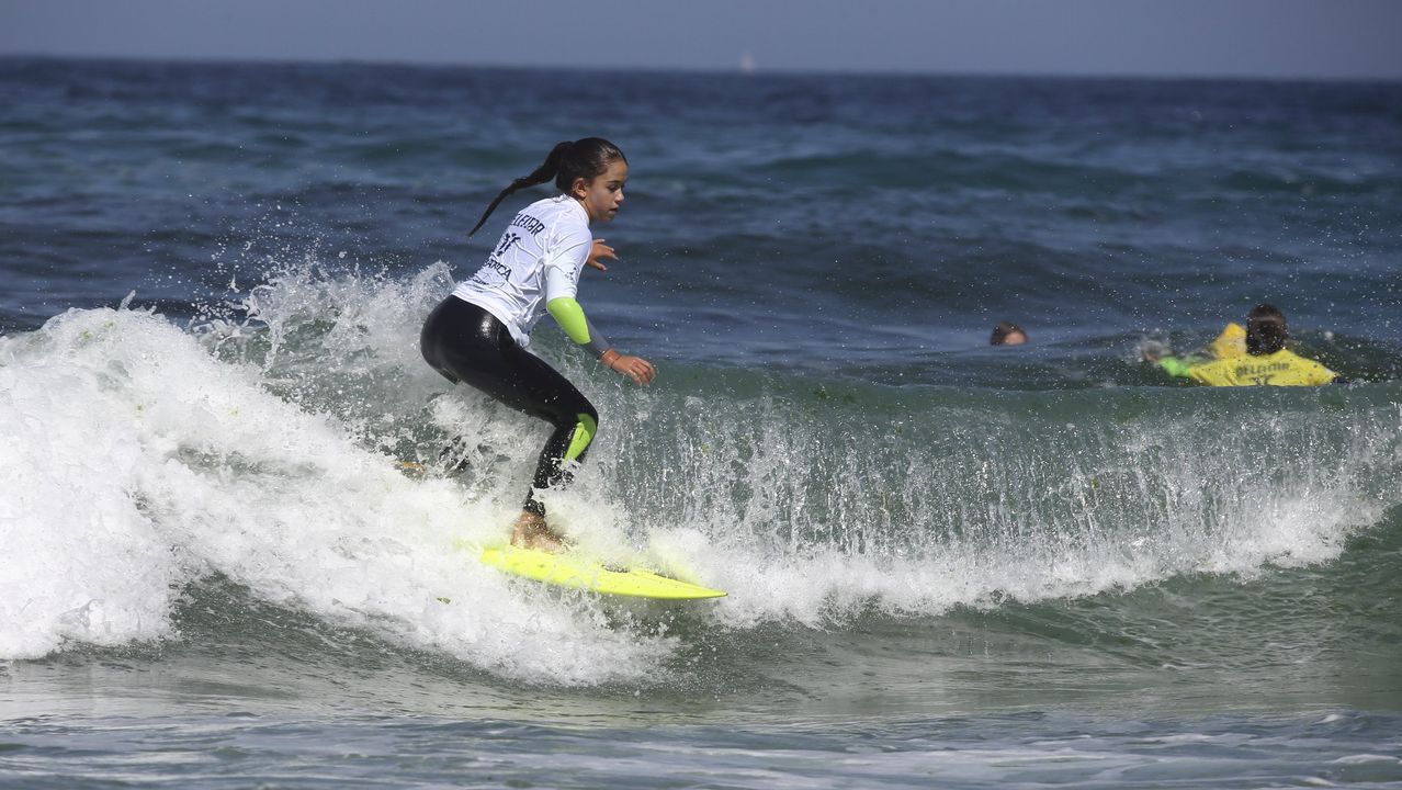 El Caión Surf Club es el que mejor lleva la campaña de invierno