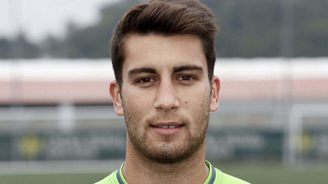 Javi Rey ficha hasta fin de temporada por el Racing