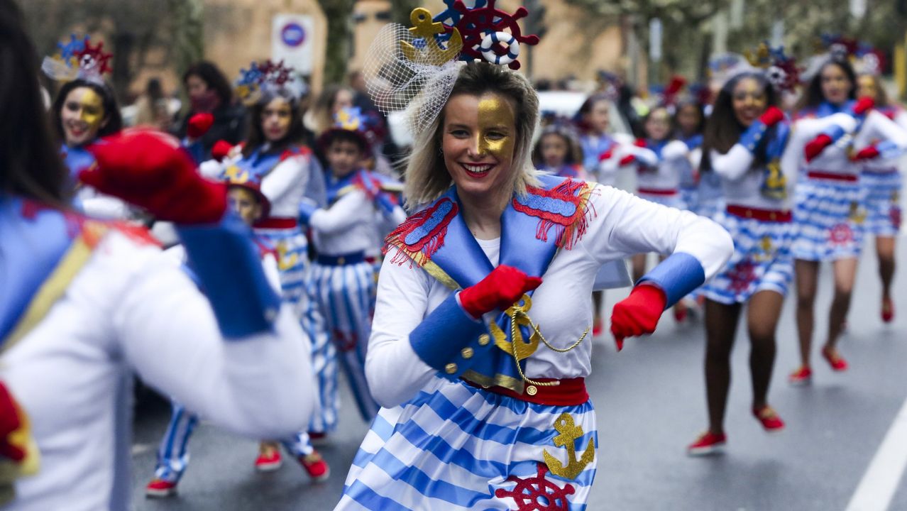 Fene comienza a distribuir su guía de ocio para este año