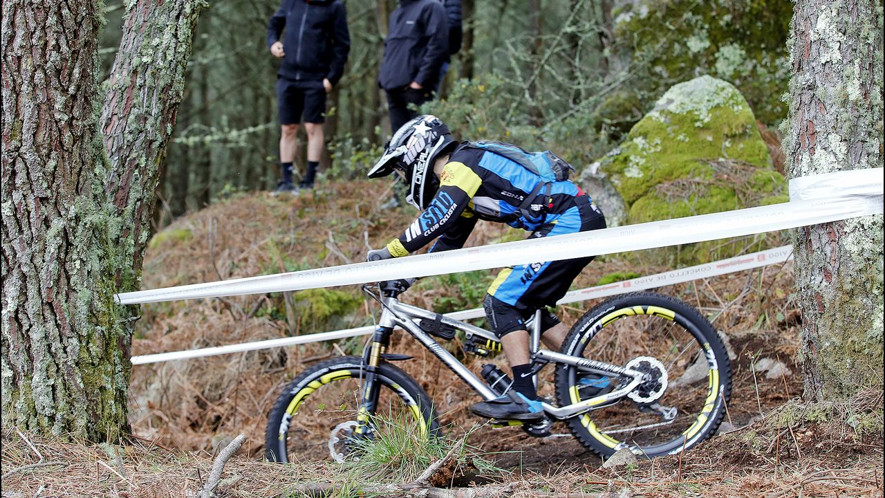 Ze Manel Borges y Desirée Duarte se imponen en la VigoBikeContest