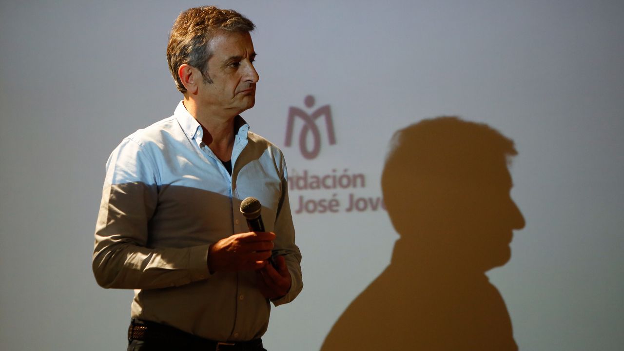 Luis Moya en acción