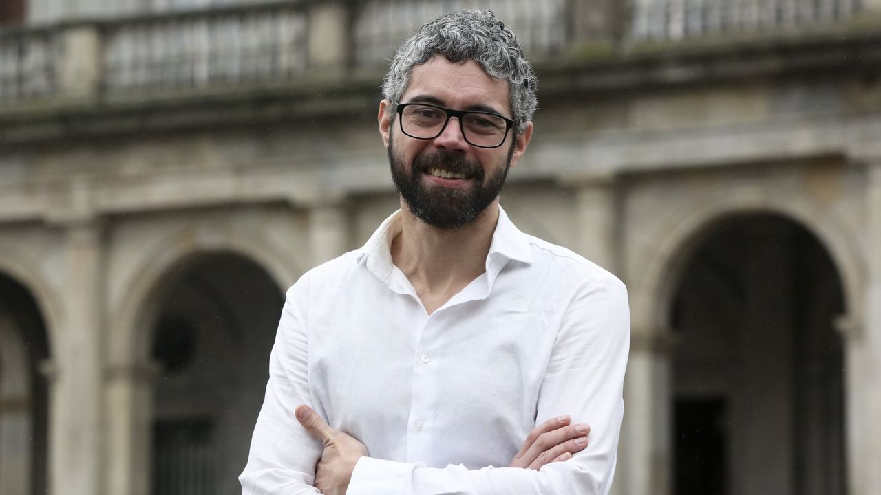 Iván Rivas quiere crear una oficina de atención a personas migrantes