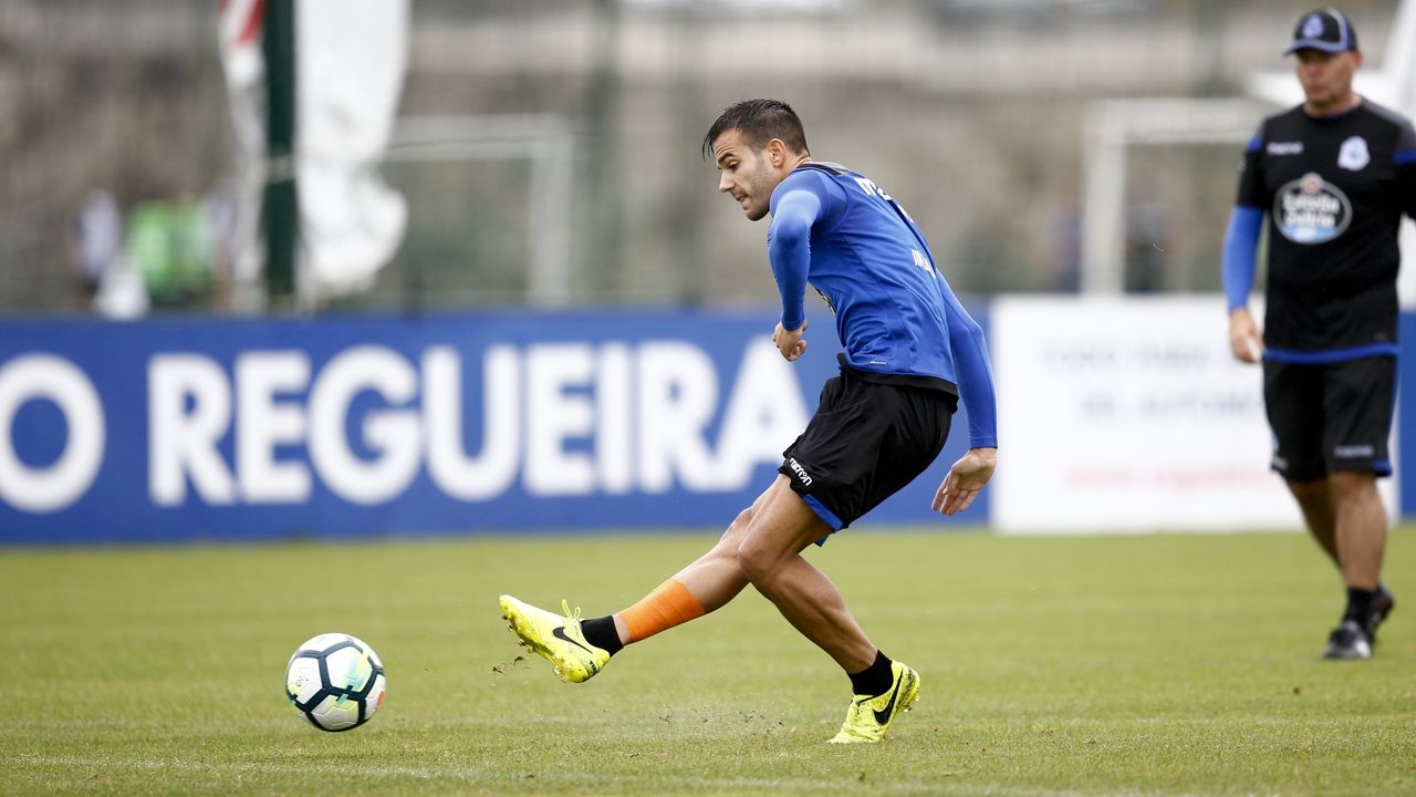 El Deportivo propone la renovación a Róber Pier