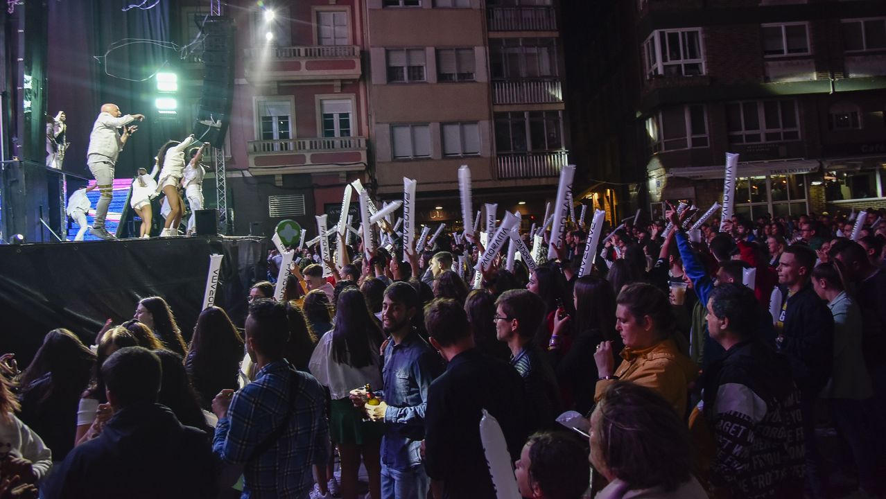 Santa Uxía volvió a reinar en Ribeira