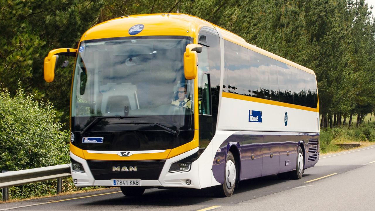 Monbus se refuerza en Barcelona con contratos por más de 330 millones