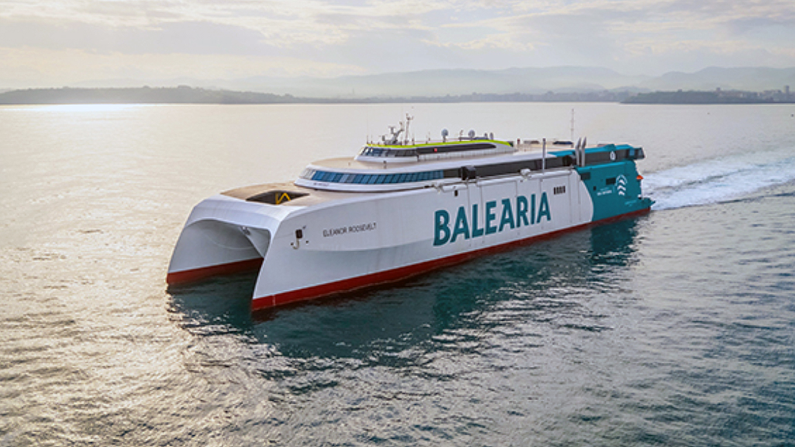 Así es el ferry con motor de gas natural construido en Gijón que ya ...