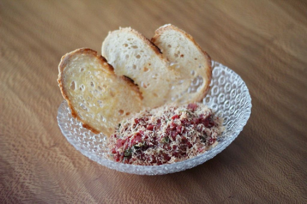 Steak tartar: la delicadeza se sirve cruda