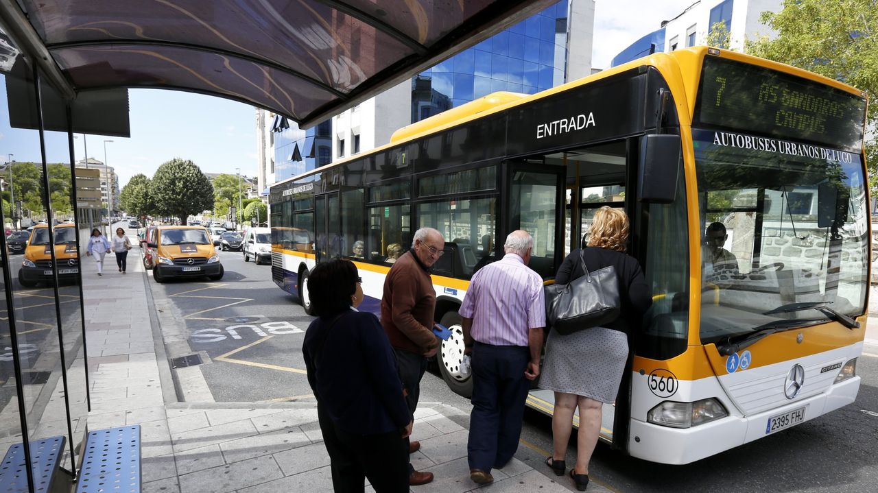Así es el contrato del bus urbano en Lugo: 1,7 millones de km a 2,10 ...