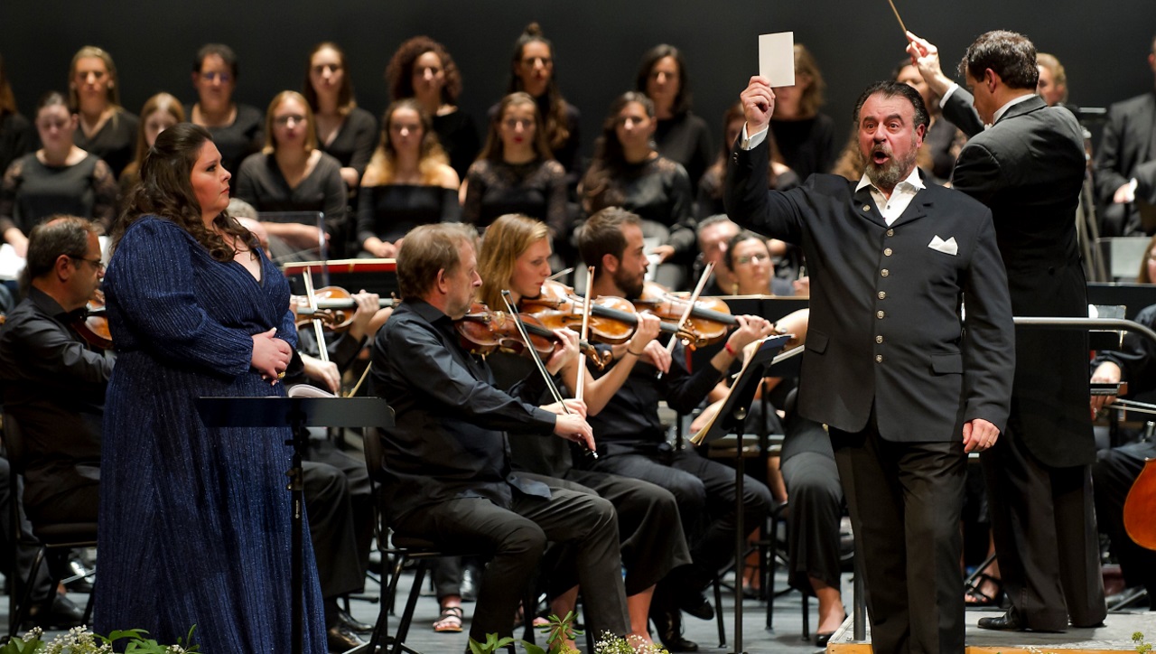 El barítono Carlos Álvarez, premio al Mejor Cantante por su actuación ...