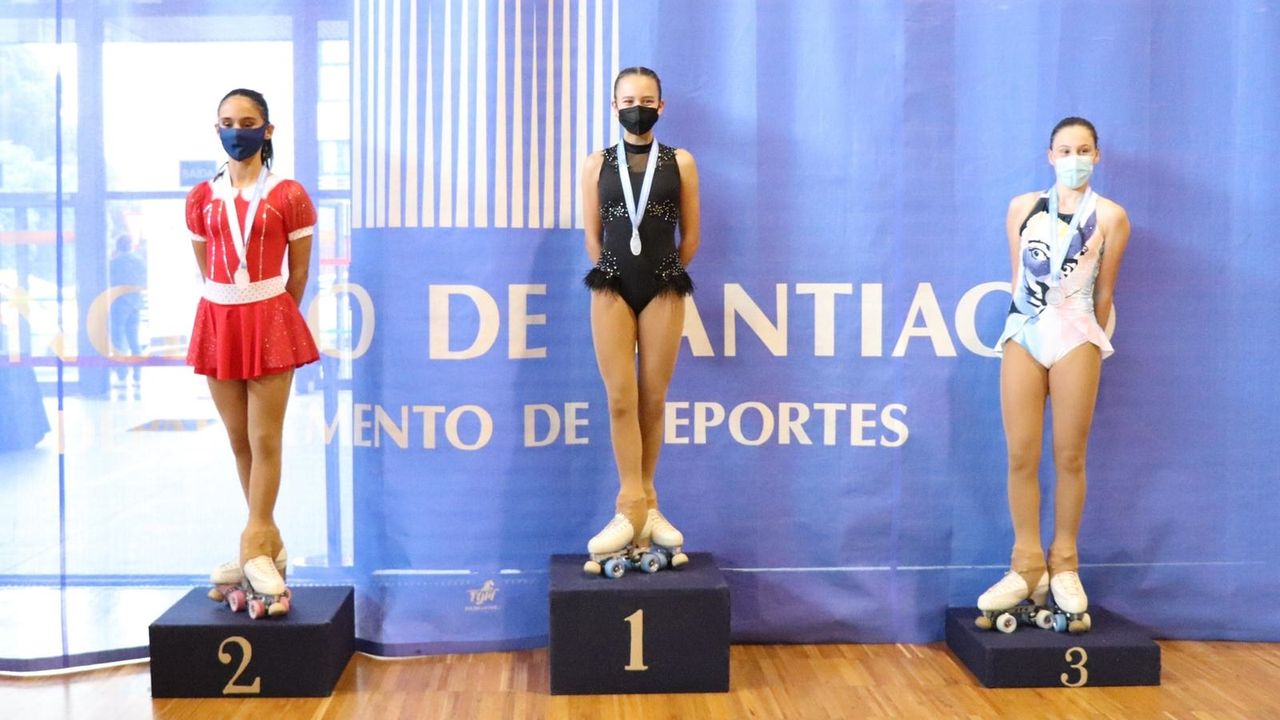 El Club Patinaxe Boiro consigue dos victorias en la primera fase del ...