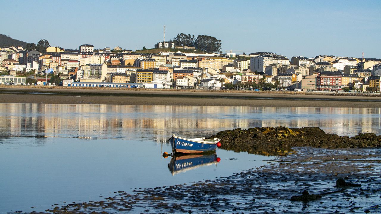 Primer banco de fotos oficial en Foz, con más de 270 imágenes