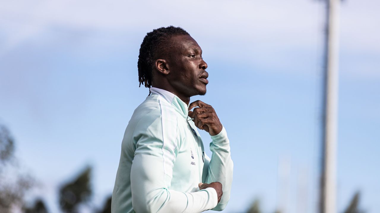 Aidoo presenta candidatura al once