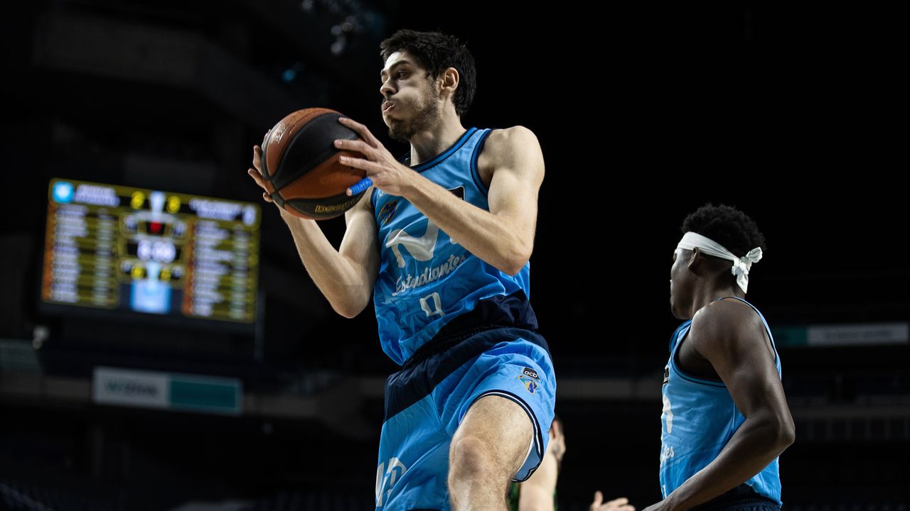 Edgar Vicedo será el relevo temporal de Álex Suárez