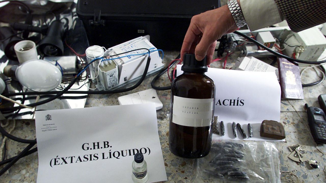 Éxtasis líquido, un depresor del sistema, de uso en fiestas y con ...