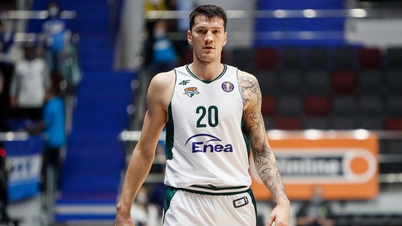 El Breogán anuncia el fichaje de Nenadic, destinado a ser una de sus ...