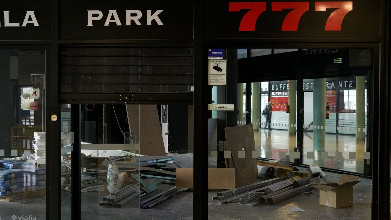 Pero qué le pasó a este centro comercial?»