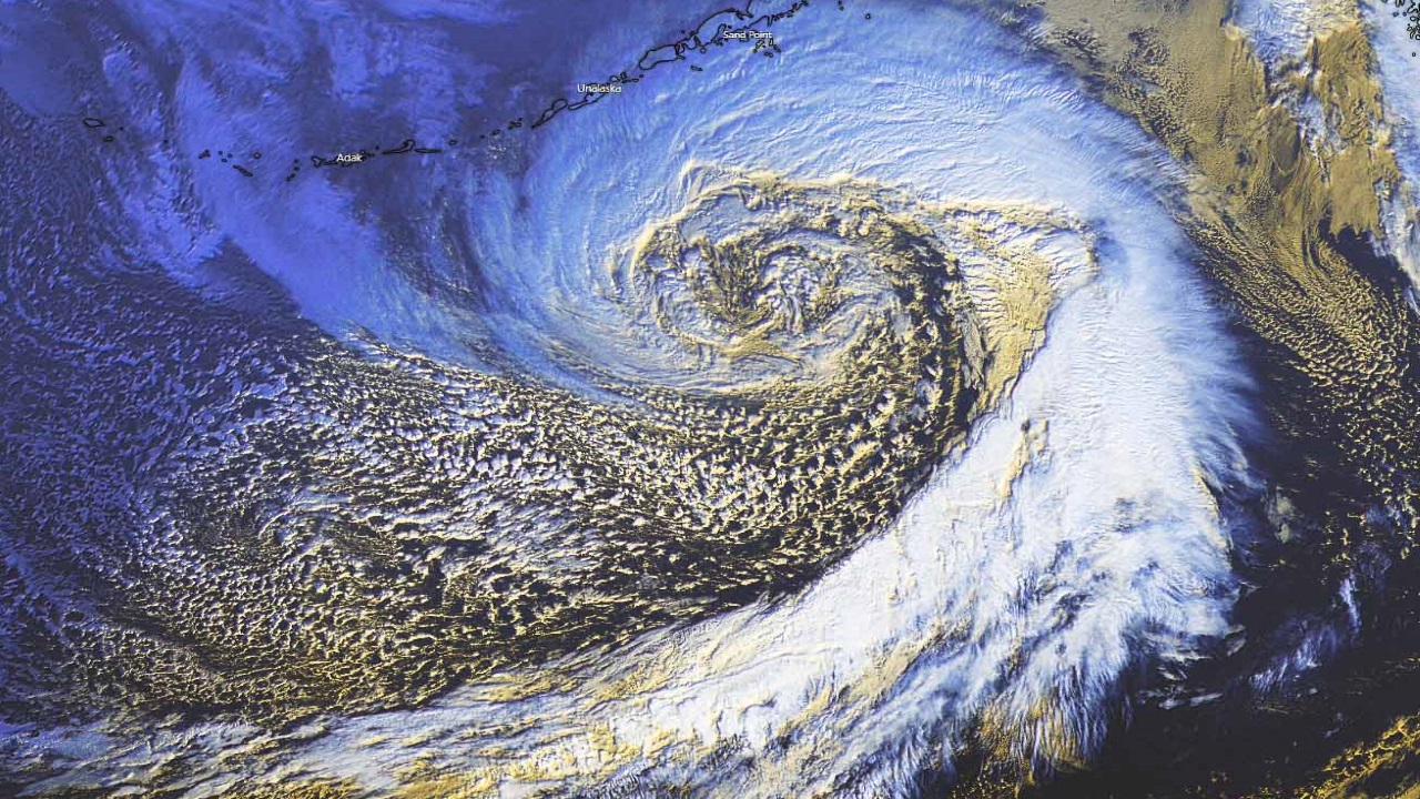 Una borrasca de 888 milibares en el hemisferio sur, una presión inédita ...