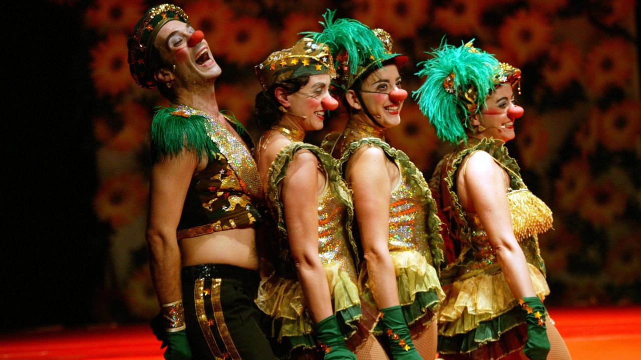 Musical en el Pazo da Cultura de Narón: «Al calor del cancionero»