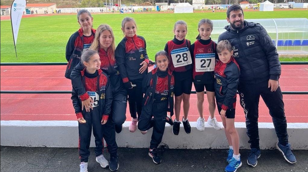 Siete deportistas del Atletismo Deza en el gallego de marcha
