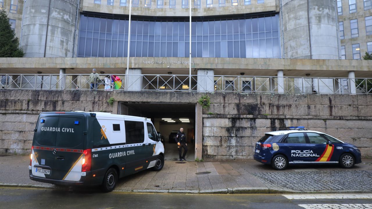 Absuelto un empleado de banca de Santiago que fue condenado a 3 años de ...