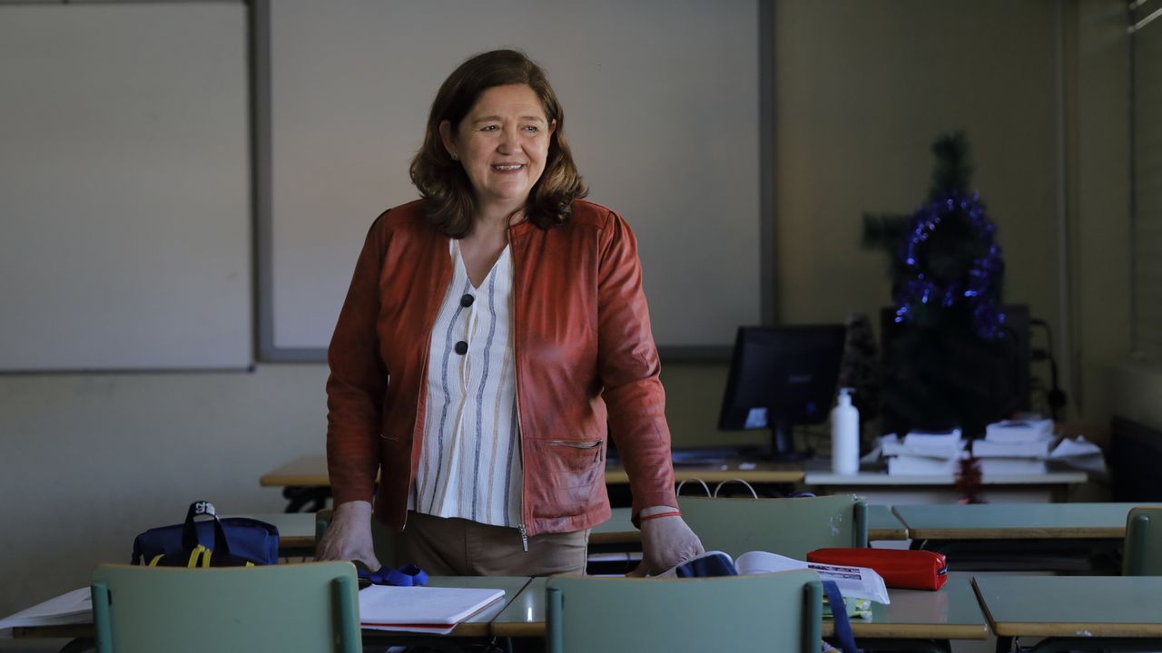 Emilia Rodríguez, profesora de instituto: «Puedes aprobar todas con ...