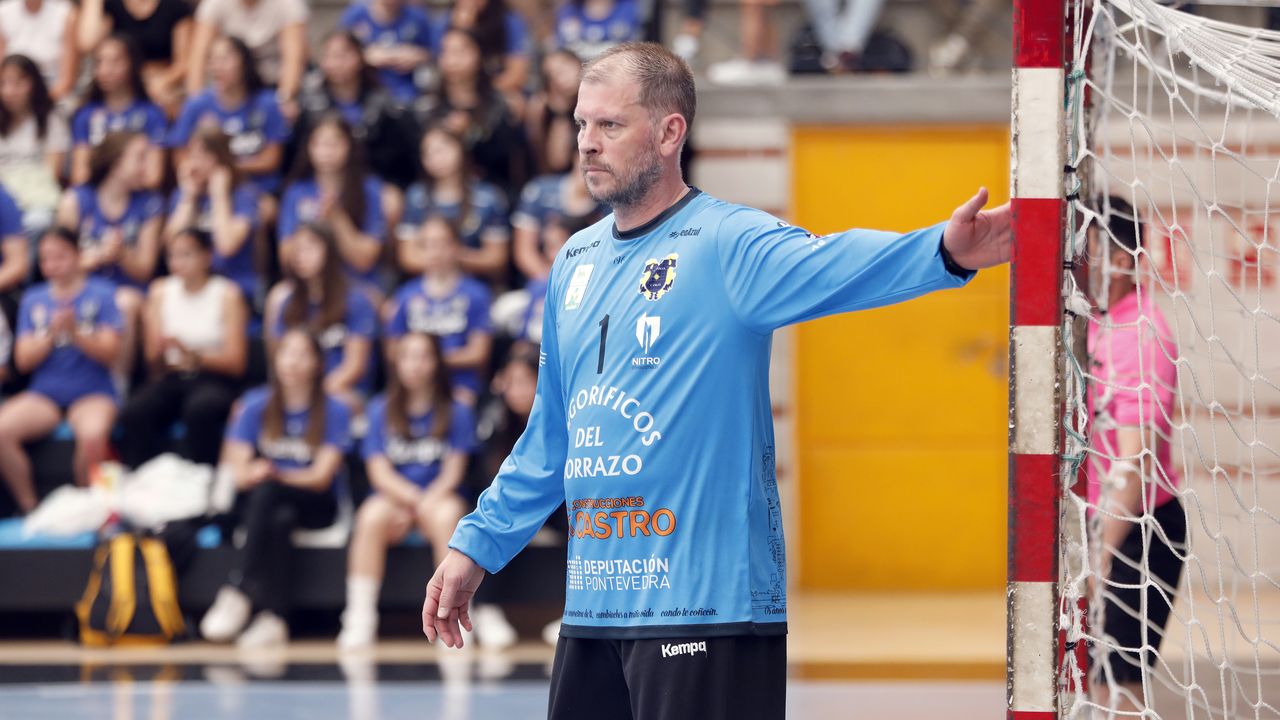 El Novás confirma el fichaje del guardameta Javi Díaz