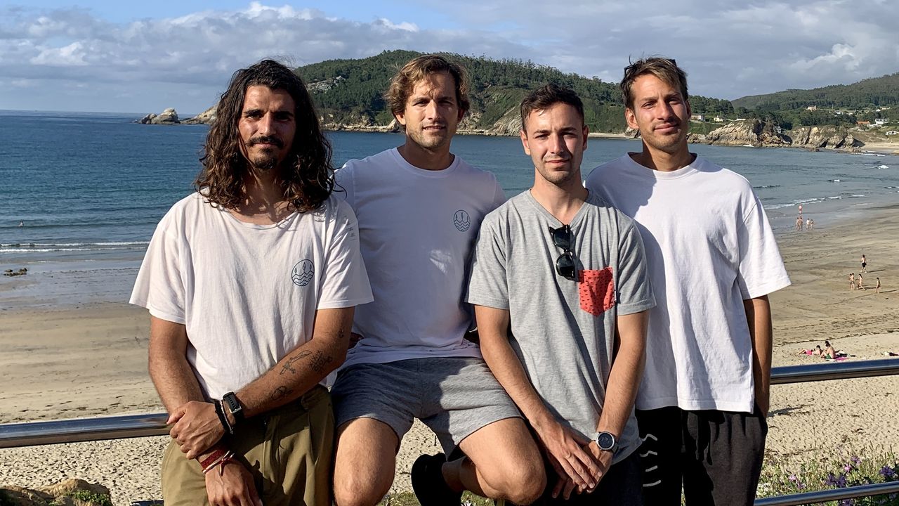 Pablo Maciñeira, surfista en Espasante: «En dos días ya hemos sacado a ...