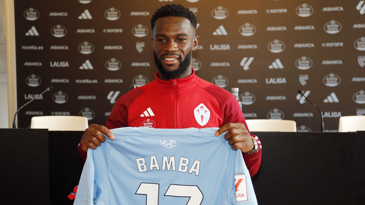 La presentación de Bamba como jugador del Celta, en imágenes