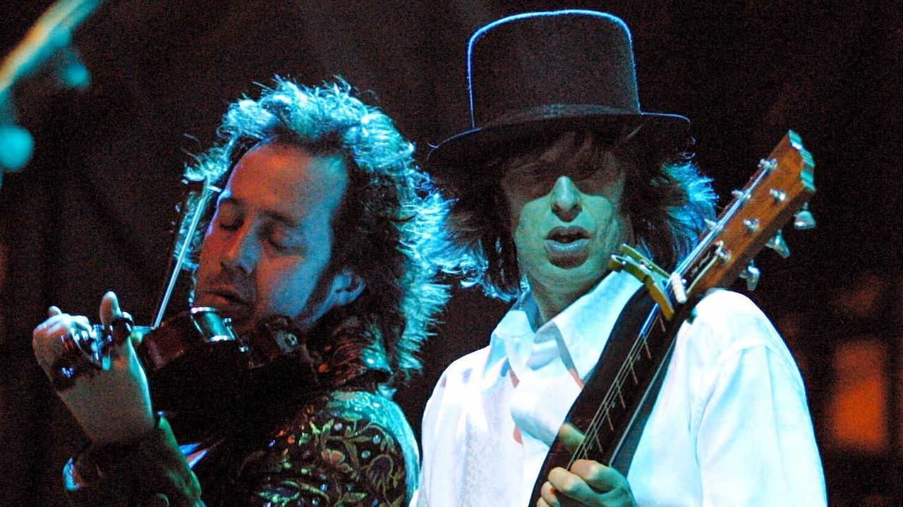 Mike Scott (The Waterboys): «En directo les ofreceremos el mejor rock ...