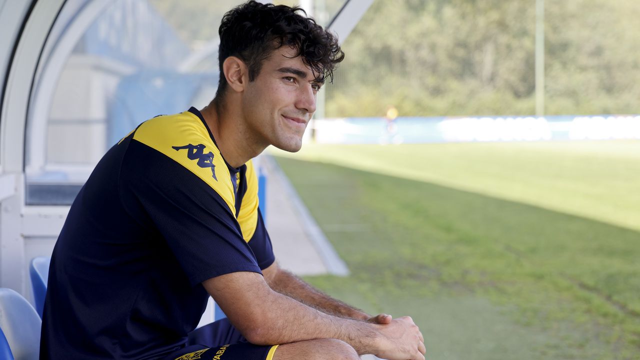 Álvaro Santamaría: «A mí me ficharon para el Fabril»