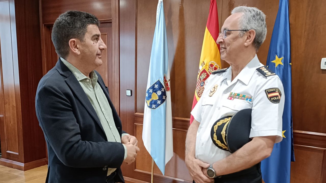 Se jubila el comisario jefe de Lugo, José María Esteban Corral